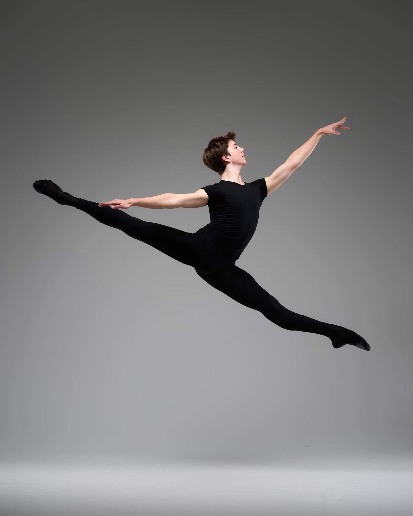 Harry Ashton-Ireland – Dutch National Ballet Academy – Ngā Puna O Waiōrea